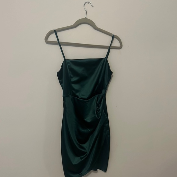 Emerald Sundae | Dresses | Emerald Green Silk Dress | Poshmark